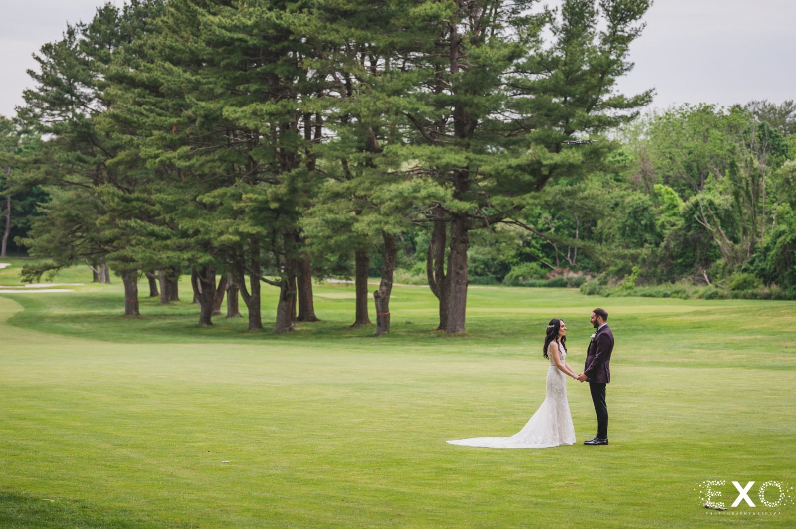 Alexa + Michael's Romantic Muttontown Club Long Island Wedding